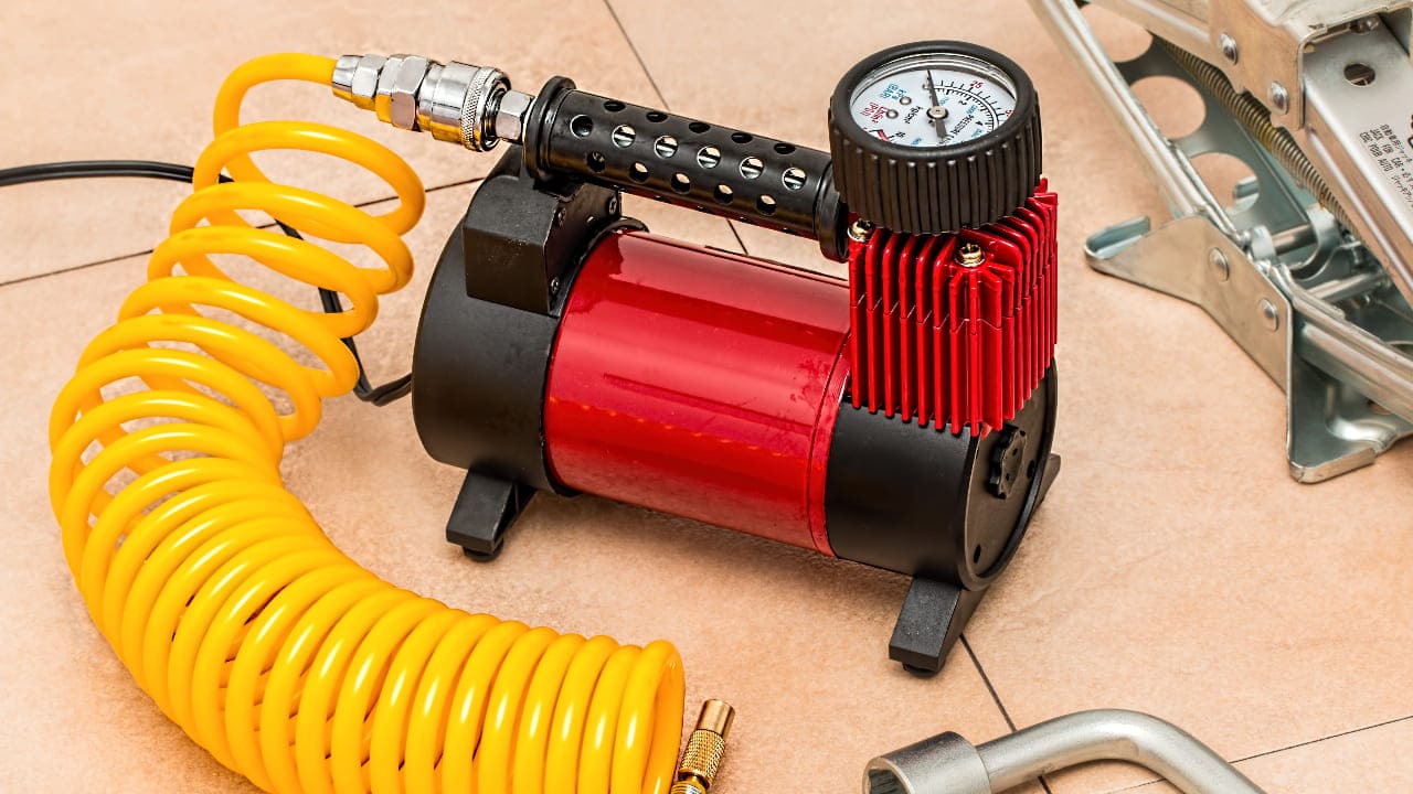 ¿Cómo funciona el Kit Antipinchazos para Coche?